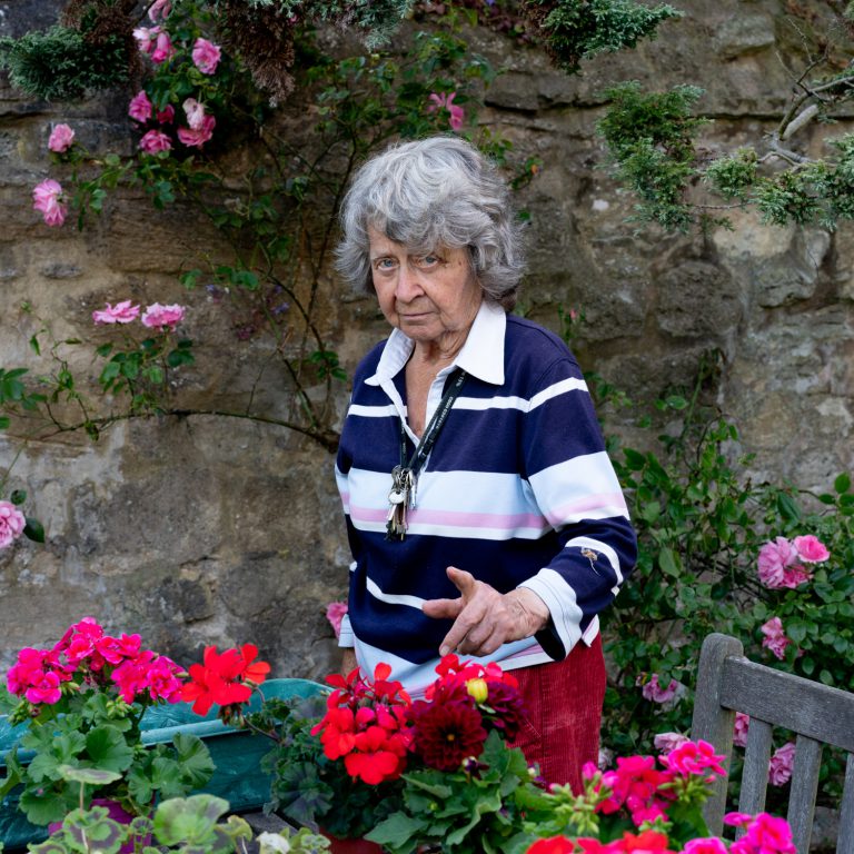 CLOSE UP: Kate Carpenter - Old Friends – Shutter Hub